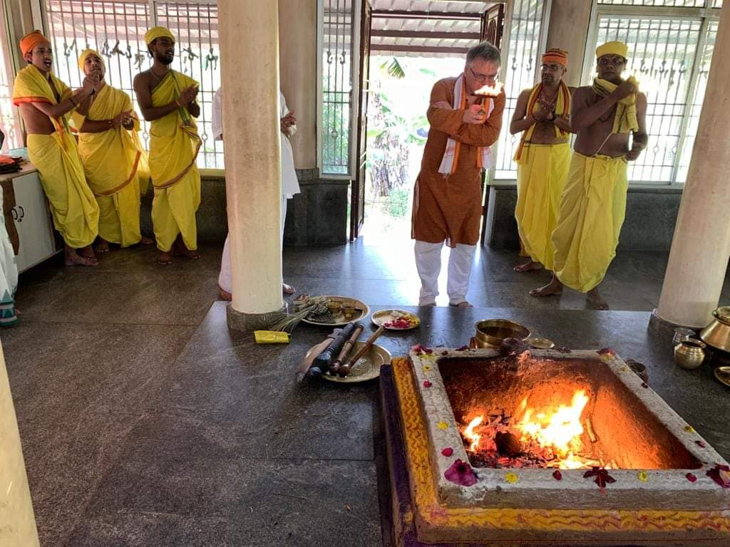 Fire Rituals, Murthis, Kshetrams Make India Unique: Dirk Gysels ...